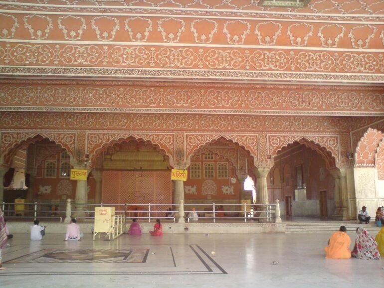 Govind Dev Ji Temple Jaipur Timings, History, Entry Fee - Touristplace.in